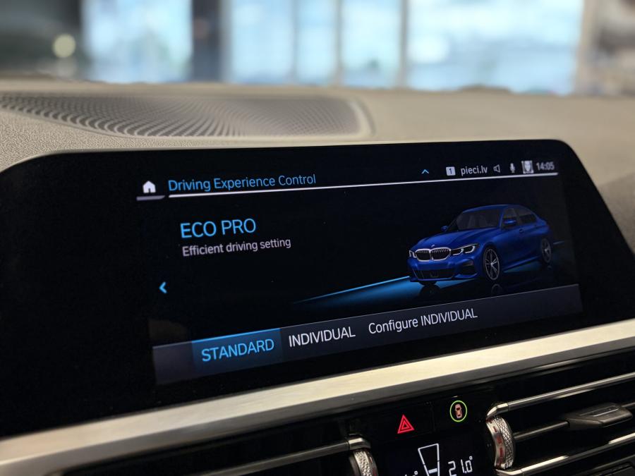 Blue BMW 320 2019 in Riga, with an engine capacity of 2.00 L and mileage of 93 thousand km for 26500 €, photo 26 on AUTOMOTO.COM.LV
