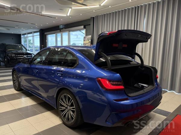Zils BMW 320 2019 Rīga, ar dzinēja tilpumu 2.00 L un nobraukumu 93 tūkst. km par 26500 €, foto 9 vietnē AUTOMOTO.COM.LV