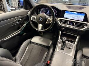 Blue BMW 320 2019 in Riga, with an engine capacity of 2.00 L and mileage of 93 thousand km for 26500 €, photo 15 on AUTOMOTO.COM.LV