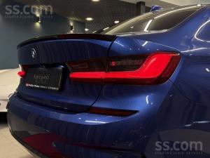 Blue BMW 320 2019 in Riga, with an engine capacity of 2.00 L and mileage of 93 thousand km for 26500 €, photo 34 on AUTOMOTO.COM.LV