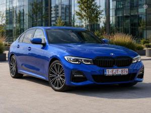 Blue BMW 320 2019 in Vilnius, with an engine capacity of 2.00 L and mileage of 214 thousand km for 19950 €, photo 4 on AUTOMOTO.COM.LV
