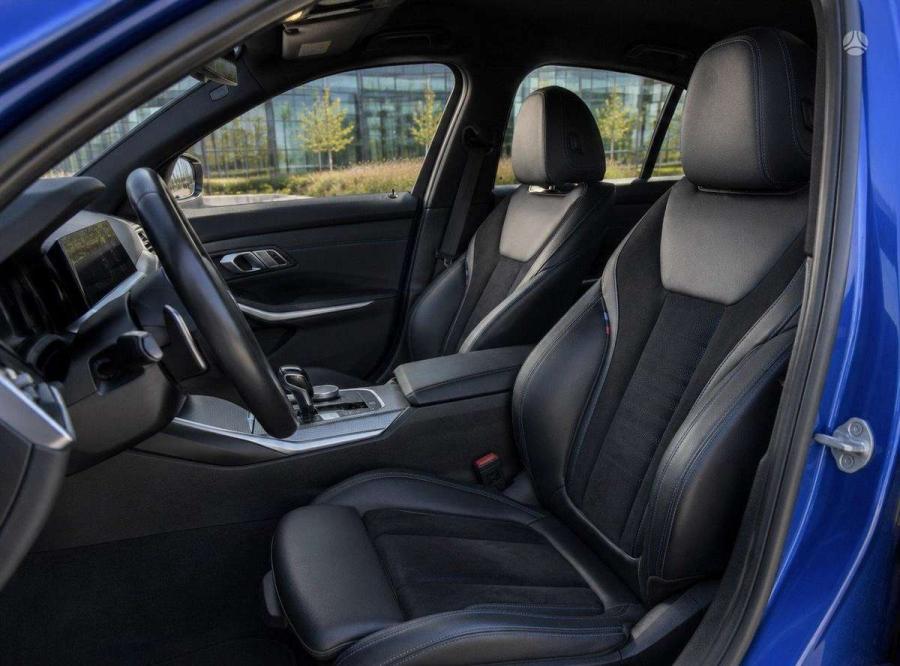 Blue BMW 320 2019 in Vilnius, with an engine capacity of 2.00 L and mileage of 214 thousand km for 19950 €, photo 9 on AUTOMOTO.COM.LV