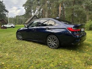 Blue BMW 320 2019 in Kaunas, with an engine capacity of 2.00 L and mileage of 232 thousand km for 24750 €, photo 10 on AUTOMOTO.COM.LV