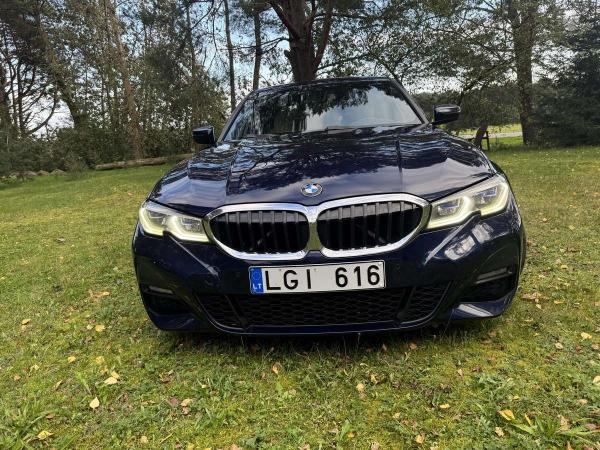 Blue BMW 320 2019 in Kaunas, with an engine capacity of 2.00 L and mileage of 232 thousand km for 24750 €, photo 9 on AUTOMOTO.COM.LV