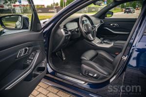 Zils BMW 320 2020 Rīga, ar dzinēja tilpumu 2.00 L un nobraukumu 104 tūkst. km par 25990 €, foto 14 vietnē AUTOMOTO.COM.LV