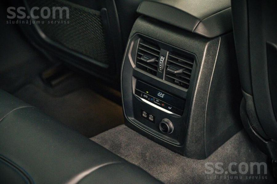 Zils BMW 320 2020 Rīga, ar dzinēja tilpumu 2.00 L un nobraukumu 104 tūkst. km par 25990 €, foto 16 vietnē AUTOMOTO.COM.LV