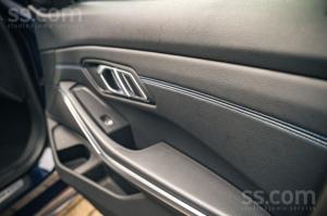 Zils BMW 320 2020 Rīga, ar dzinēja tilpumu 2.00 L un nobraukumu 104 tūkst. km par 25990 €, foto 22 vietnē AUTOMOTO.COM.LV