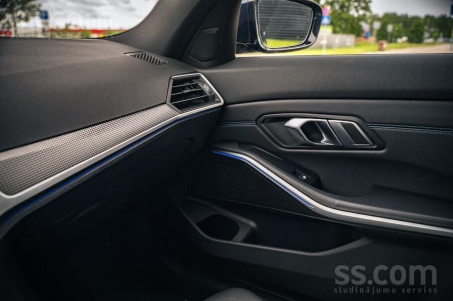 Zils BMW 320 2020 Rīga, ar dzinēja tilpumu 2.00 L un nobraukumu 104 tūkst. km par 25990 €, foto 28 vietnē AUTOMOTO.COM.LV