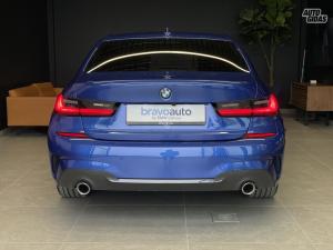 Blue BMW 320 2021 in Klaipeda, with an engine capacity of 2.00 L and mileage of 132 thousand km for 28252 €, photo 6 on AUTOMOTO.COM.LV