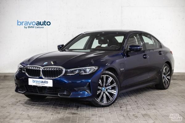 Zils BMW 320 2022 Viļņa, ar dzinēja tilpumu 2.00 L un nobraukumu 109 tūkst. km par 28771 €, foto 1 vietnē AUTOMOTO.COM.LV