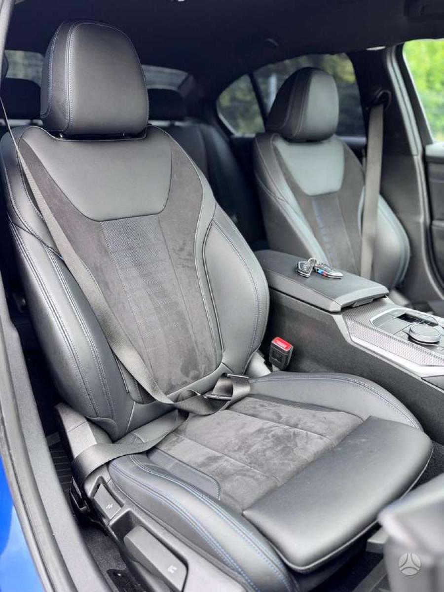 Zils BMW 320 2024 Vievis, ar dzinēja tilpumu 2.00 L un nobraukumu 70 tūkst. km par 16250 €, foto 16 vietnē AUTOMOTO.COM.LV
