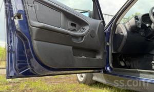 Zils BMW 320 1998 Dobele, ar dzinēja tilpumu 1.80 L un nobraukumu 220 tūkst. km par 4000 €, foto 14 vietnē AUTOMOTO.COM.LV