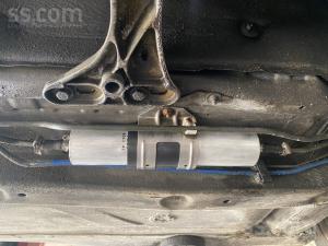Zils BMW 320 1998 Dobele, ar dzinēja tilpumu 1.80 L un nobraukumu 220 tūkst. km par 4000 €, foto 36 vietnē AUTOMOTO.COM.LV