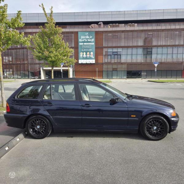 Zils BMW 320 2001 Klaipėda, ar dzinēja tilpumu 1.95 L un nobraukumu 261 tūkst. km par 2400 €, foto 5 vietnē AUTOMOTO.COM.LV