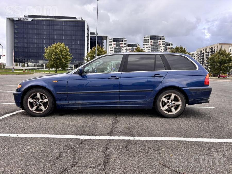 Zils BMW 320 2001 Rīga, ar dzinēja tilpumu 2.20 L un nobraukumu 323 tūkst. km par 2000 €, foto 4 vietnē AUTOMOTO.COM.LV