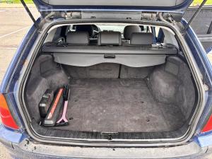 Zils BMW 320 2001 Rīga, ar dzinēja tilpumu 2.20 L un nobraukumu 323 tūkst. km par 2000 €, foto 8 vietnē AUTOMOTO.COM.LV