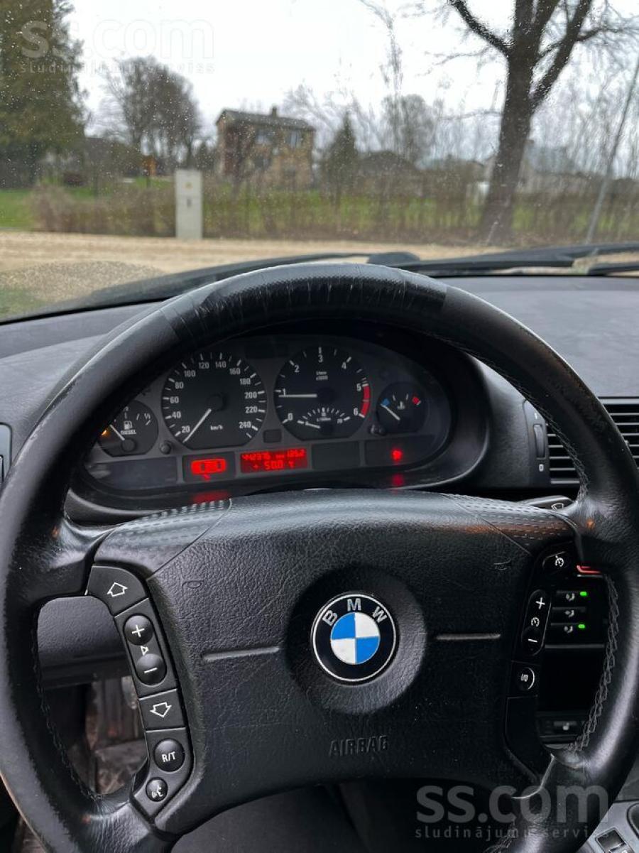 Zils BMW 320 2002 Aizkraukle, ar dzinēja tilpumu 2.00 L un nobraukumu 440 tūkst. km par 2500 €, foto 5 vietnē AUTOMOTO.COM.LV