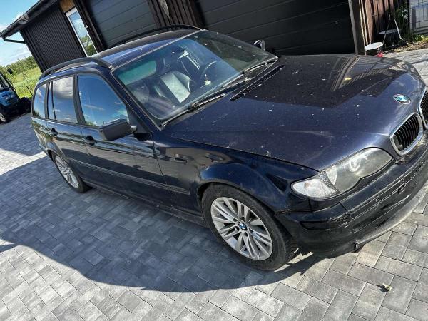 Zils BMW 320 2002 Pakruojis, ar dzinēja tilpumu 2.00 L un nobraukumu 433 tūkst. km par 1000 €, foto 3 vietnē AUTOMOTO.COM.LV