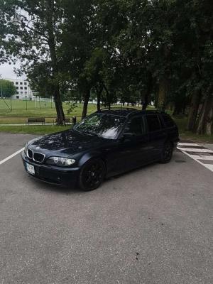 Zils BMW 320 2002 Kauņa, ar dzinēja tilpumu 2.00 L un nobraukumu 400 tūkst. km par 1300 €, foto  vietnē AUTOMOTO.COM.LV