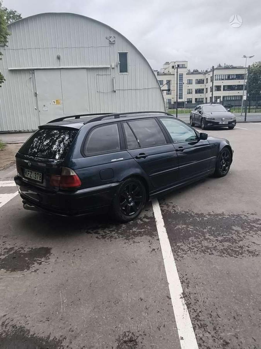 Blue BMW 320 2002 in Kaunas, with an engine capacity of 2.00 L and mileage of 400 thousand km for 1300 €, photo 5 on AUTOMOTO.COM.LV