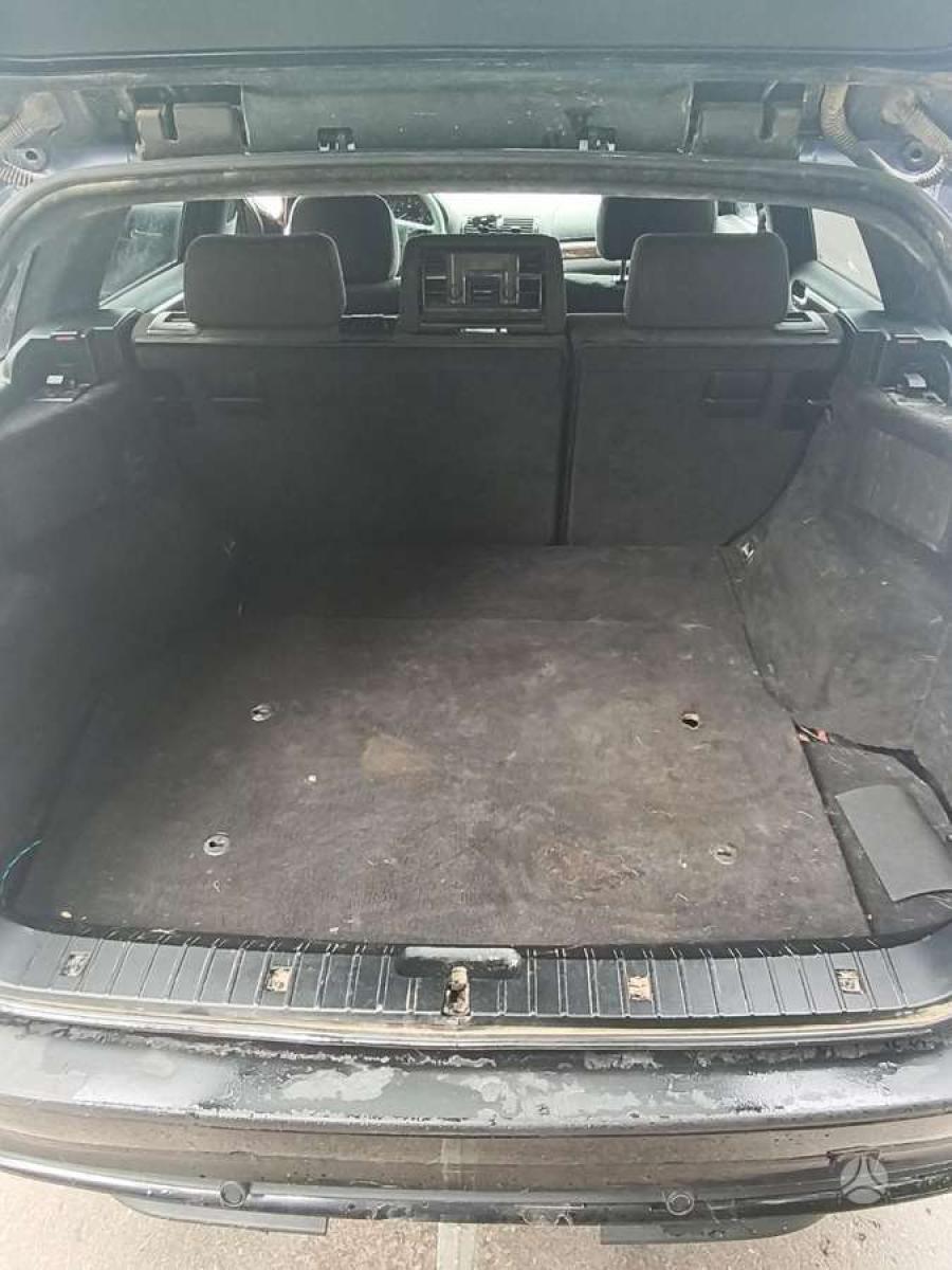 Blue BMW 320 2002 in Kaunas, with an engine capacity of 2.00 L and mileage of 400 thousand km for 1300 €, photo 8 on AUTOMOTO.COM.LV