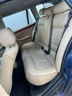 Zils BMW 320 2002 Narva, ar dzinēja tilpumu 2.00 L un nobraukumu 295 tūkst. km par 1999 €, foto 11 vietnē AUTOMOTO.COM.LV