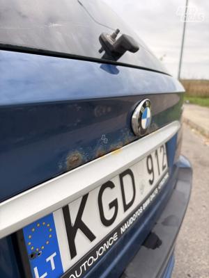 Zils BMW 320 2002 Panevēža, ar dzinēja tilpumu 2.00 L un nobraukumu 339 tūkst. km par 1300 €, foto 13 vietnē AUTOMOTO.COM.LV