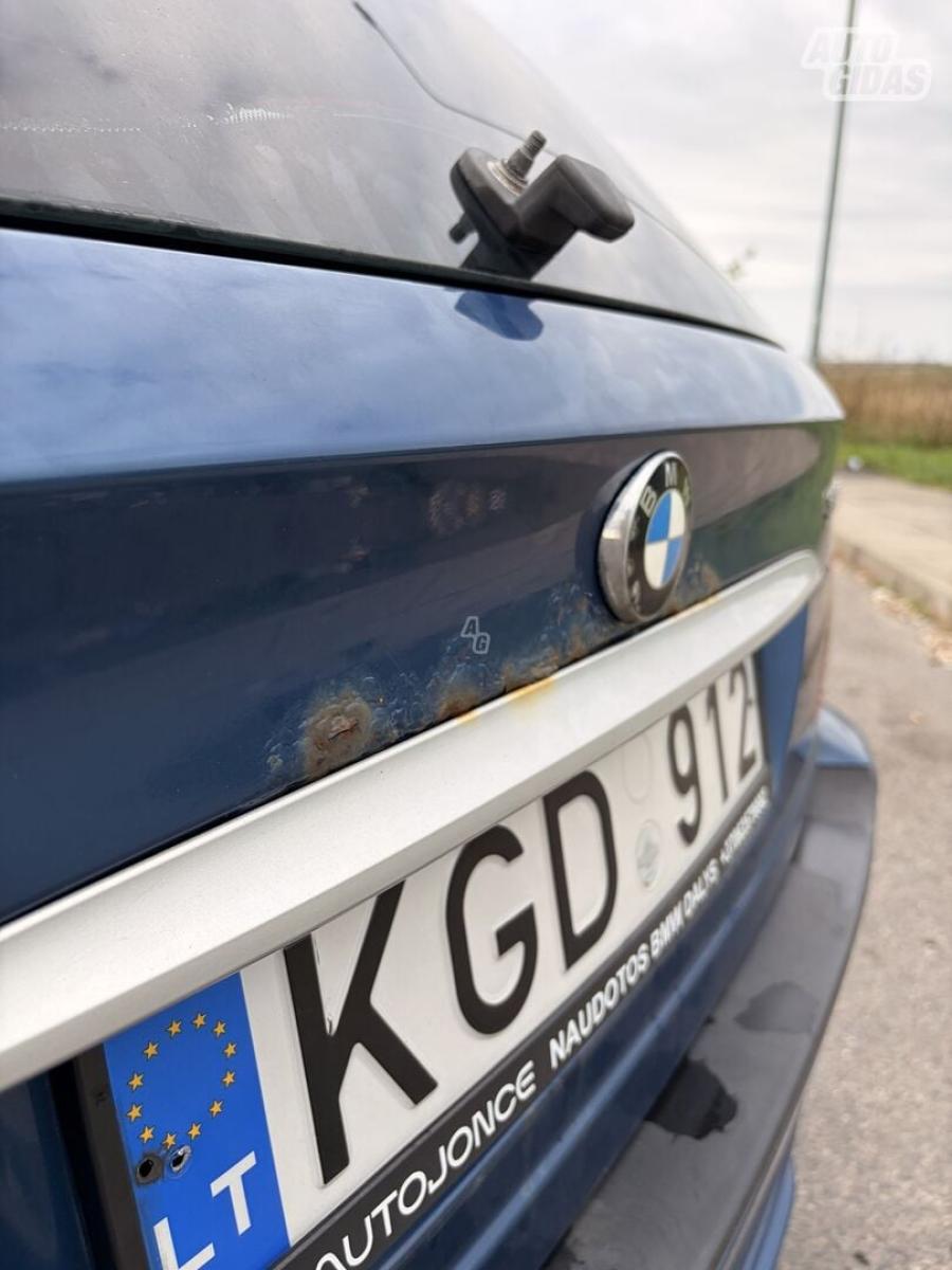 Zils BMW 320 2002 Panevēža, ar dzinēja tilpumu 2.00 L un nobraukumu 339 tūkst. km par 1300 €, foto 13 vietnē AUTOMOTO.COM.LV