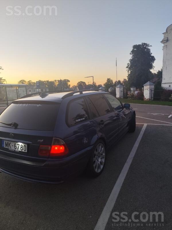 Zils BMW 320 2003 Jēkabpils, ar dzinēja tilpumu 2.00 L un nobraukumu 346 tūkst. km par 2000 €, foto 4 vietnē AUTOMOTO.COM.LV