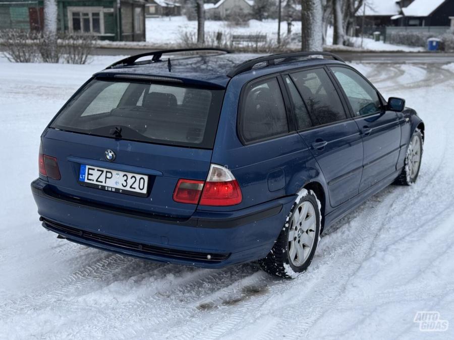 Blue BMW 320 2003 in Ukmerge, with an engine capacity of 2.00 L and mileage of 324 thousand km for 950 €, photo 5 on AUTOMOTO.COM.LV