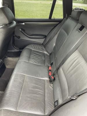 Zils BMW 320 2003 Jonava, ar dzinēja tilpumu 2.00 L un nobraukumu 438 tūkst. km par 1750 €, foto 12 vietnē AUTOMOTO.COM.LV