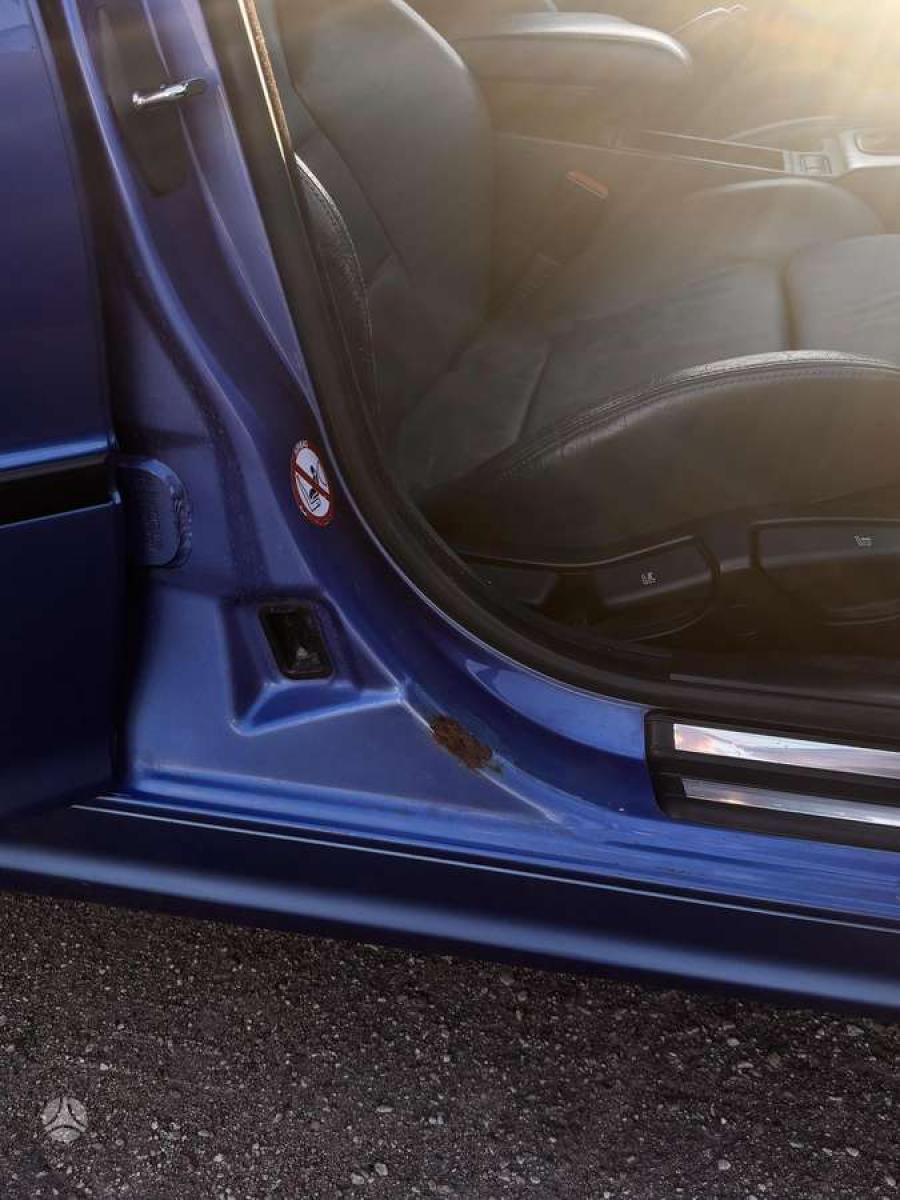 Zils BMW 320 2003 Kauņa, ar dzinēja tilpumu 2.00 L un nobraukumu 302 tūkst. km par 1500 €, foto 19 vietnē AUTOMOTO.COM.LV