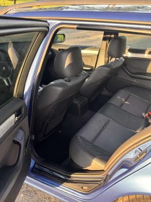 Zils BMW 320 2003 Kauņa, ar dzinēja tilpumu 2.00 L un nobraukumu 302 tūkst. km par 1500 €, foto 20 vietnē AUTOMOTO.COM.LV