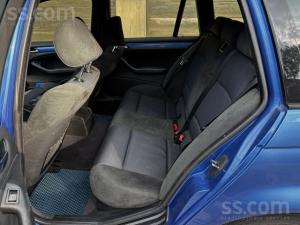 Blue BMW 320 2003 in Jelgava, with an engine capacity of 2.00 L and mileage of 363 thousand km for 2400 €, photo 12 on AUTOMOTO.COM.LV