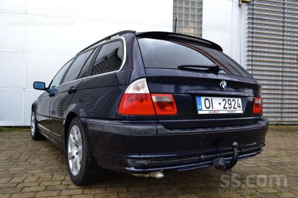 Blue BMW 320 2004 in Riga, with an engine capacity of 2.00 L and mileage of 474 thousand km for 2500 €, photo 6 on AUTOMOTO.COM.LV