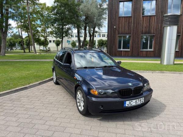 Zils BMW 320 2004 Dobele, ar dzinēja tilpumu 2.00 L un nobraukumu 427 tūkst. km par 2750 €, foto 1 vietnē AUTOMOTO.COM.LV
