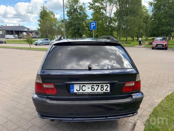 Zils BMW 320 2004 Dobele, ar dzinēja tilpumu 2.00 L un nobraukumu 427 tūkst. km par 2750 €, foto 4 vietnē AUTOMOTO.COM.LV