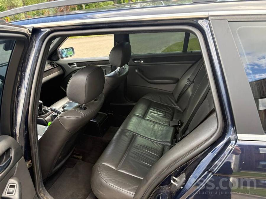 Blue BMW 320 2004 in Dobele, with an engine capacity of 2.00 L and mileage of 427 thousand km for 2750 €, photo 8 on AUTOMOTO.COM.LV