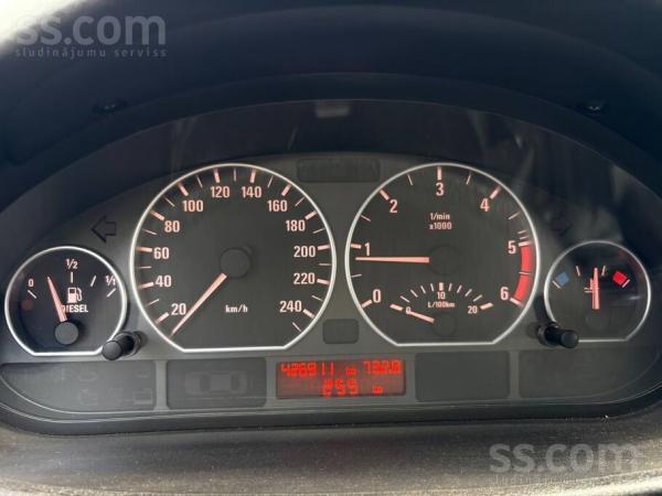 Blue BMW 320 2004 in Dobele, with an engine capacity of 2.00 L and mileage of 427 thousand km for 2750 €, photo 10 on AUTOMOTO.COM.LV