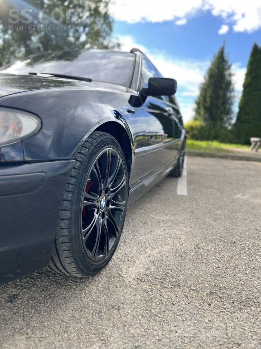 Blue BMW 320 2004 in Bauska, with an engine capacity of 2.00 L and mileage of 345 thousand km for 4000 €, photo 10 on AUTOMOTO.COM.LV