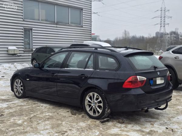 Zils BMW 320 2005 Viļņa, ar dzinēja tilpumu 2.00 L un nobraukumu 435 tūkst. km par 1800 €, foto 4 vietnē AUTOMOTO.COM.LV