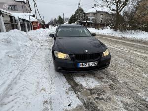 Zils BMW 320 2005 Panevēža, ar dzinēja tilpumu 2.00 L un nobraukumu 357 tūkst. km par 2700 €, foto 6 vietnē AUTOMOTO.COM.LV