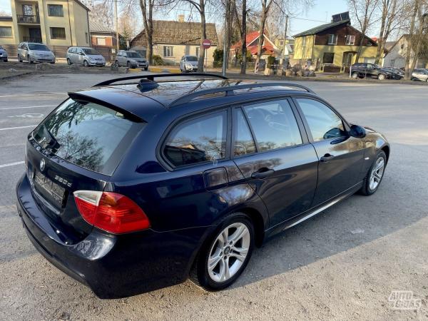 Zils BMW 320 2005 Alīta, ar dzinēja tilpumu 2.00 L un nobraukumu 287 tūkst. km par 3200 €, foto 4 vietnē AUTOMOTO.COM.LV