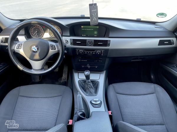 Zils BMW 320 2005 Alīta, ar dzinēja tilpumu 2.00 L un nobraukumu 287 tūkst. km par 3200 €, foto 5 vietnē AUTOMOTO.COM.LV