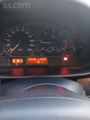 Zils BMW 320 2005 Daugavpils, ar dzinēja tilpumu 2.00 L un nobraukumu 336 tūkst. km par 2200 €, foto 8 vietnē AUTOMOTO.COM.LV