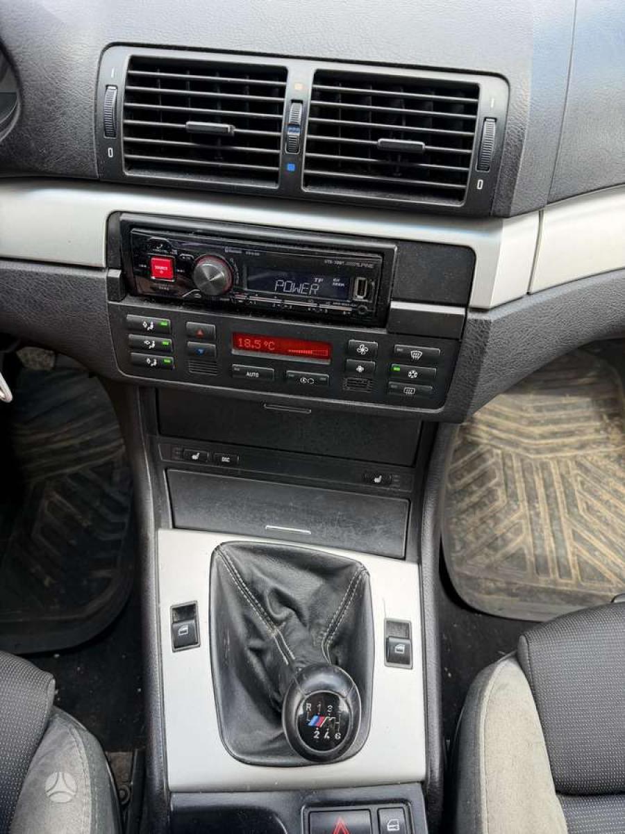 Blue BMW 320 2005 in Kaunas, with an engine capacity of 2.00 L and mileage of 385 thousand km for 1499 €, photo 17 on AUTOMOTO.COM.LV