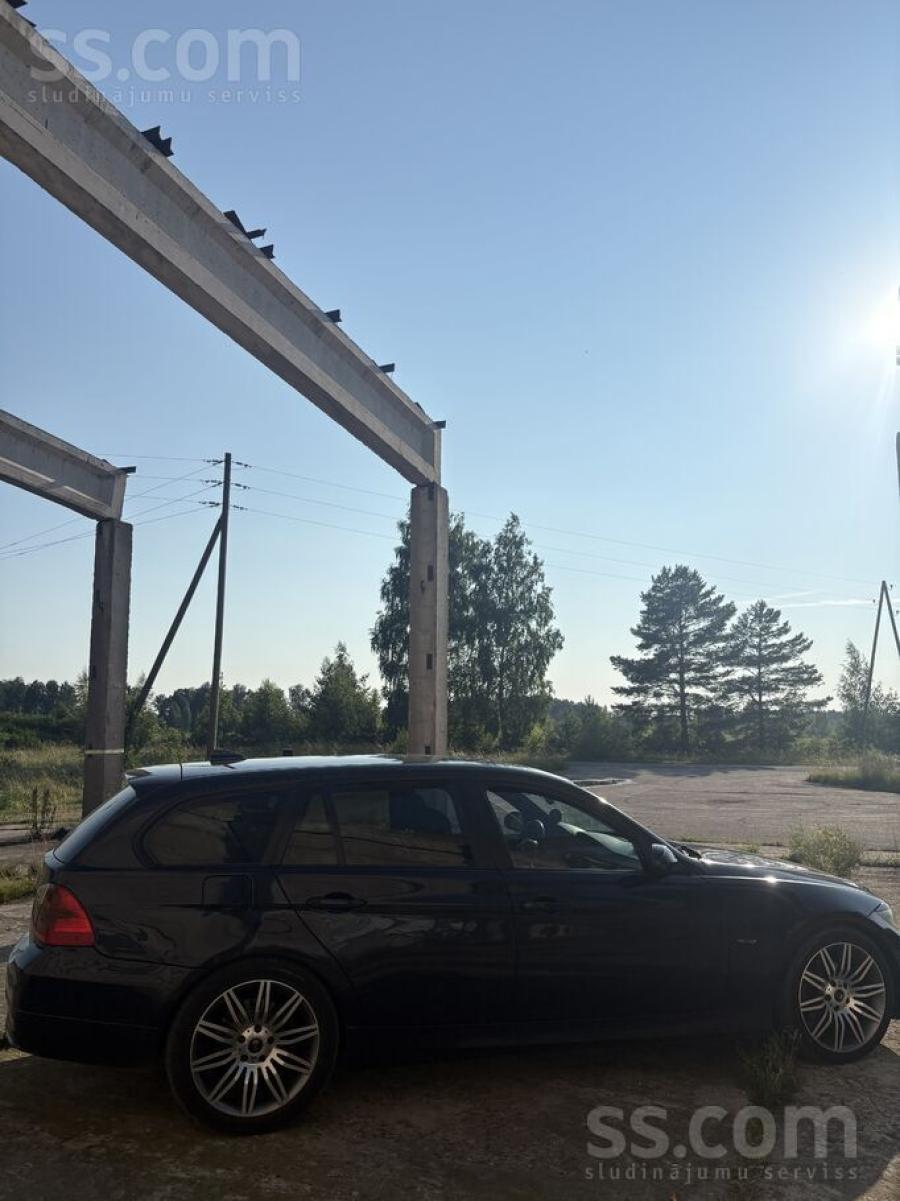 Zils BMW 320 2005 Liepāja, ar dzinēja tilpumu 2.00 L un nobraukumu 376 tūkst. km par 3700 €, foto 5 vietnē AUTOMOTO.COM.LV