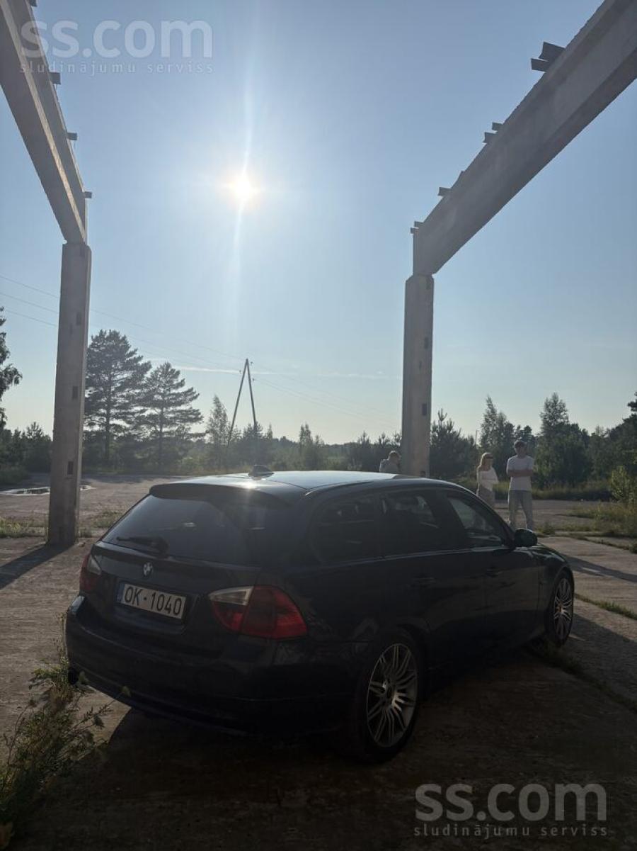 Zils BMW 320 2005 Liepāja, ar dzinēja tilpumu 2.00 L un nobraukumu 376 tūkst. km par 3700 €, foto 6 vietnē AUTOMOTO.COM.LV