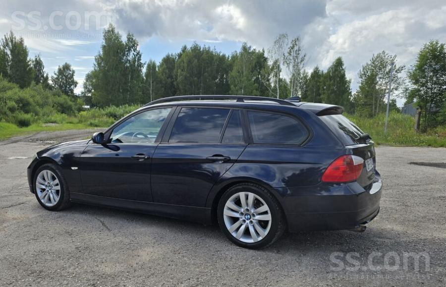 Blue BMW 320 2005 in Jelgava, with an engine capacity of 2.00 L and mileage of 321 thousand km for 4290 €, photo 7 on AUTOMOTO.COM.LV