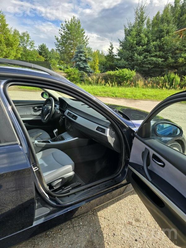 Zils BMW 320 2005 Jelgava, ar dzinēja tilpumu 2.00 L un nobraukumu 321 tūkst. km par 3990 €, foto 9 vietnē AUTOMOTO.COM.LV